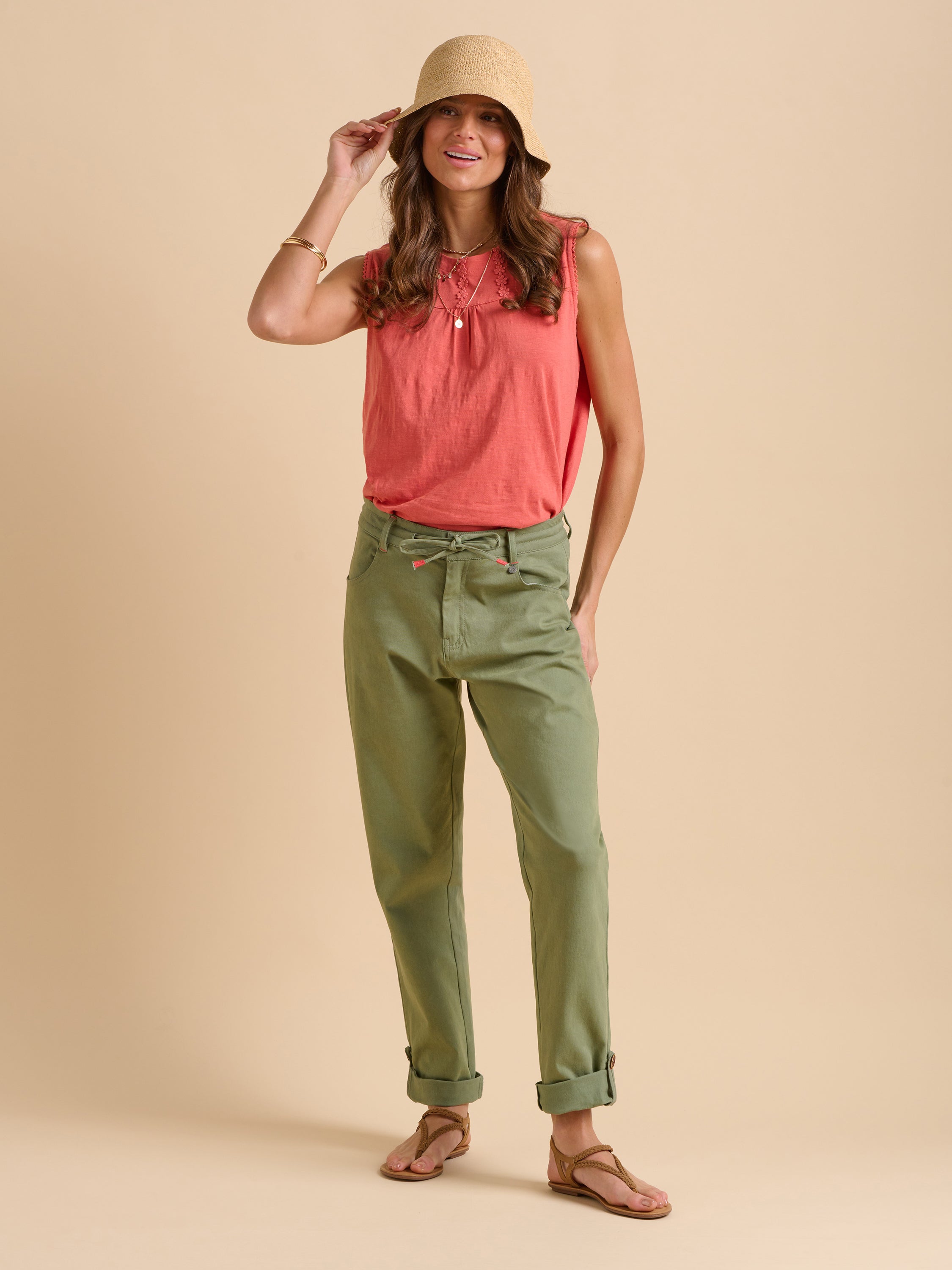 Womens Coral Coral Vest | Brakeburn