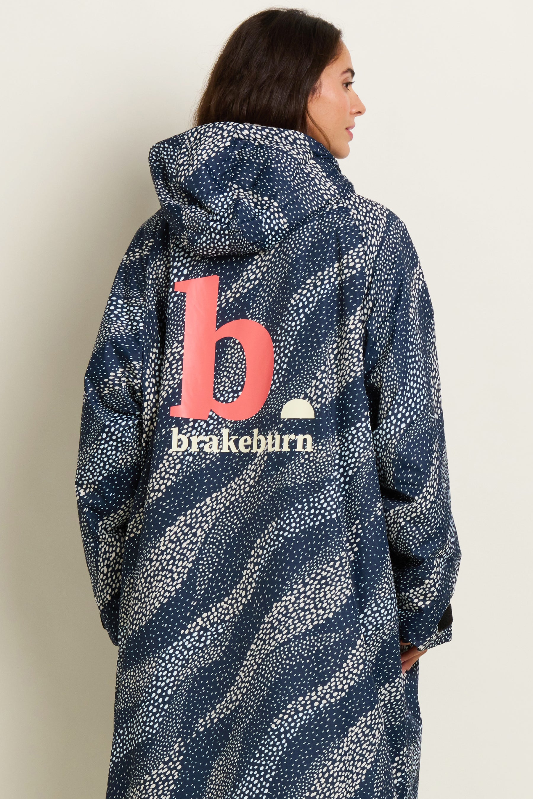 NEW IN | Women's Changing Robes | Brakeburn
