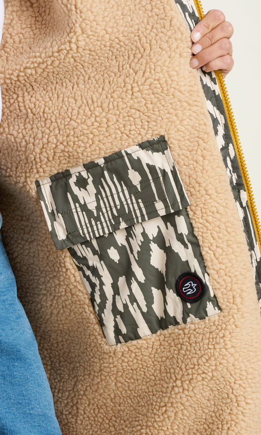 Brakeburn | Water-resistant Changing Robes