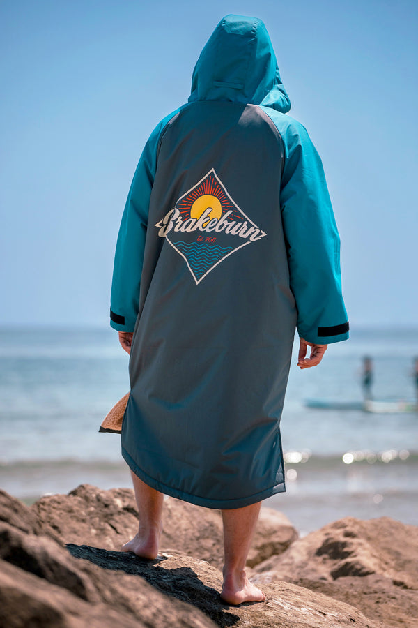 Brakeburn | Water-resistant Changing Robes