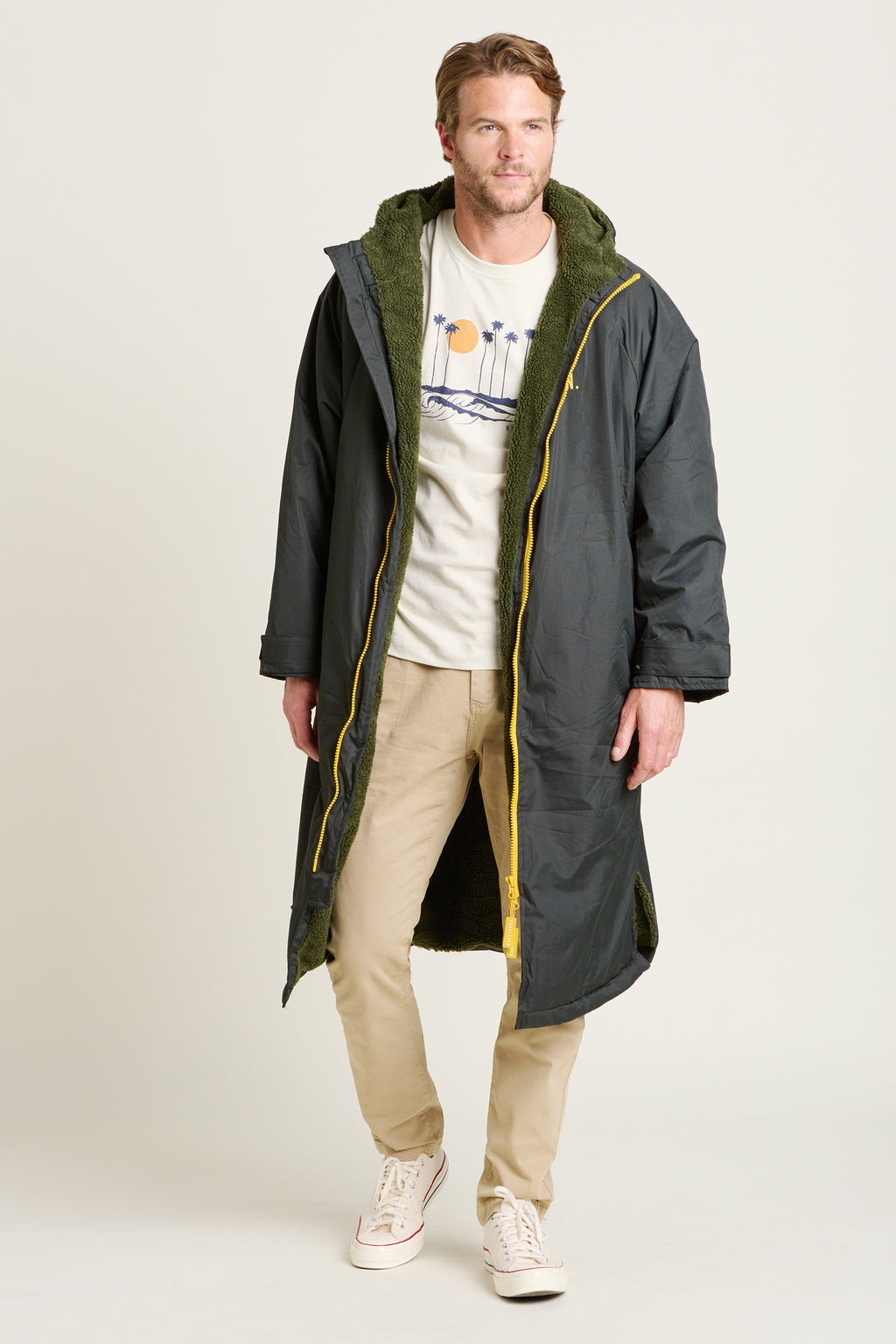 Men's Black Black Chinook Changing Robe | Brakeburn