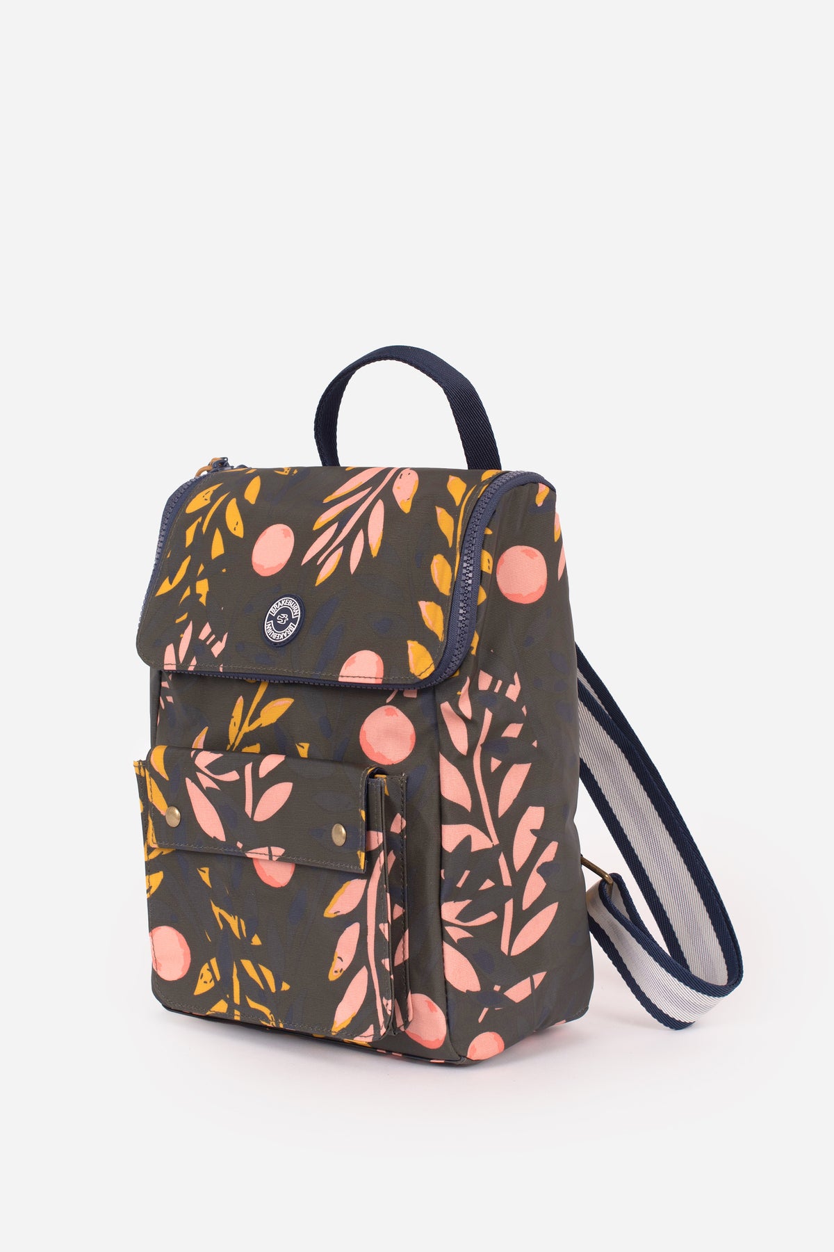 Women's Green Winter Trailing Floral Backpack | Brakeburn